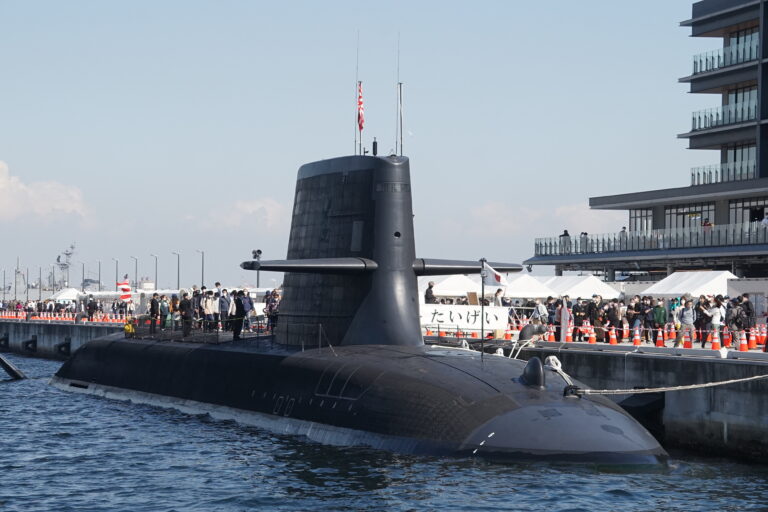 SS-513 たいげい:横浜港 新港ふ頭 | フネコ - Funeco